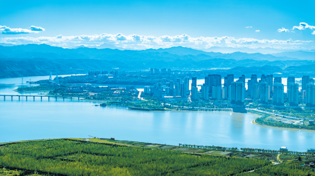 从护水到兴城：看十堰如何以“舍”换“得”交出“两山”答卷！_全景湖北_社会万象_十堰秦楚网 十堰新闻门户网站 十堰主流新闻媒体